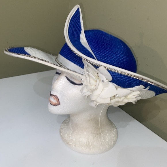 Bellini | Accessories | Beautiful Royal Blue White Dresschurch Hat By ...